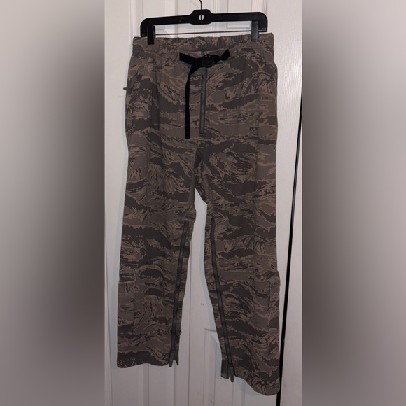 Massif Elements | Pants | Massif Elements Camo Pants | Poshmark